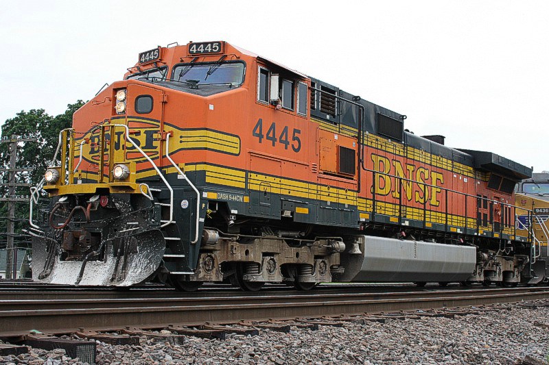 BNSF 4445